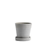 Hay - Flower pot with saucer | Connox