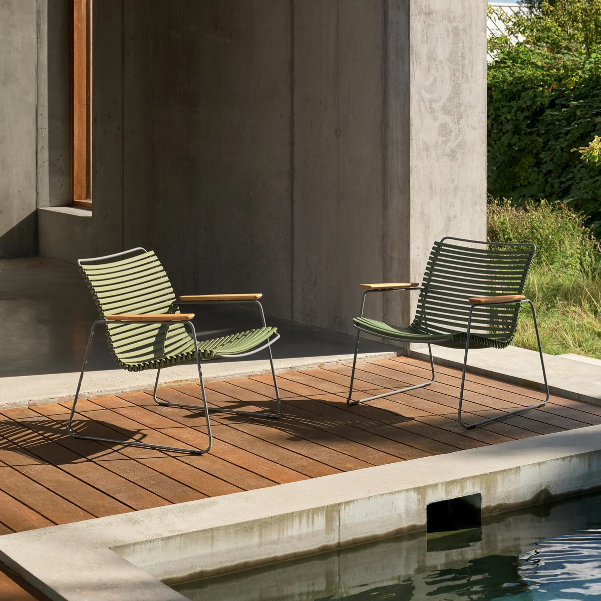 HOUE - CLICK Roomy Outdoor Lounge Chair | Connox