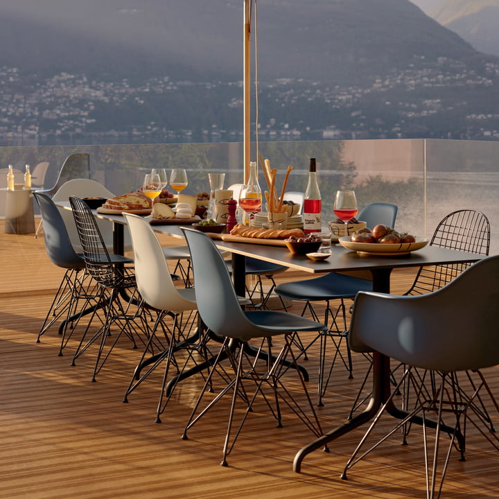 Vitra DSR Eames Plastic Side Chair in our shop